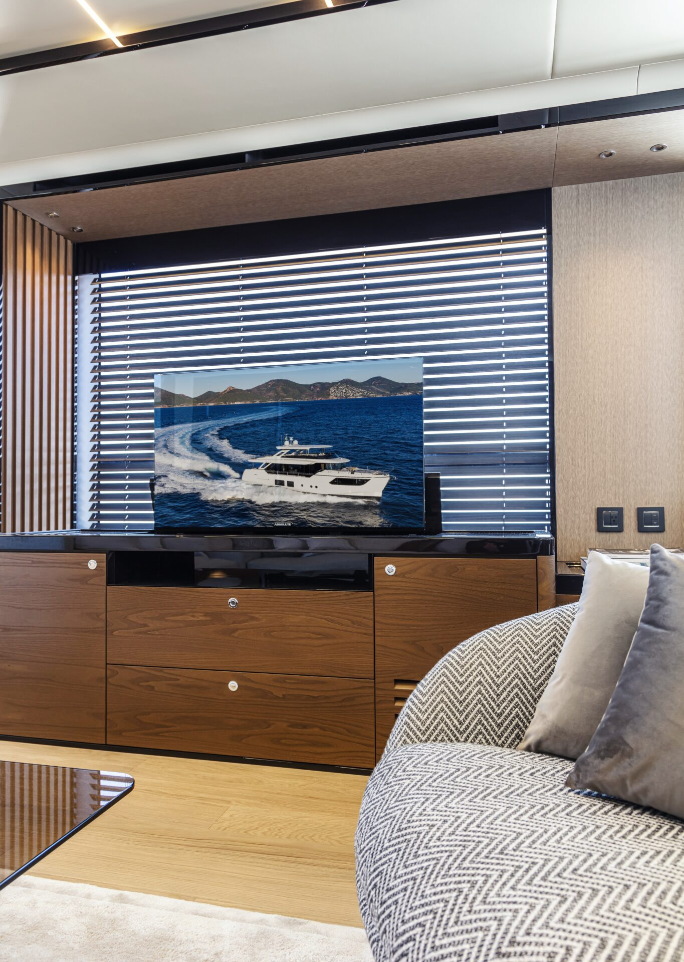 A4A Yacht Charter - 212 Yachts