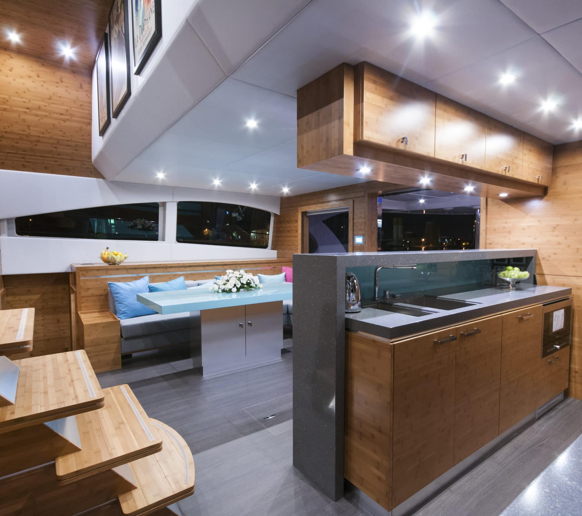 Skylark Yacht Charter - 212 Yachts