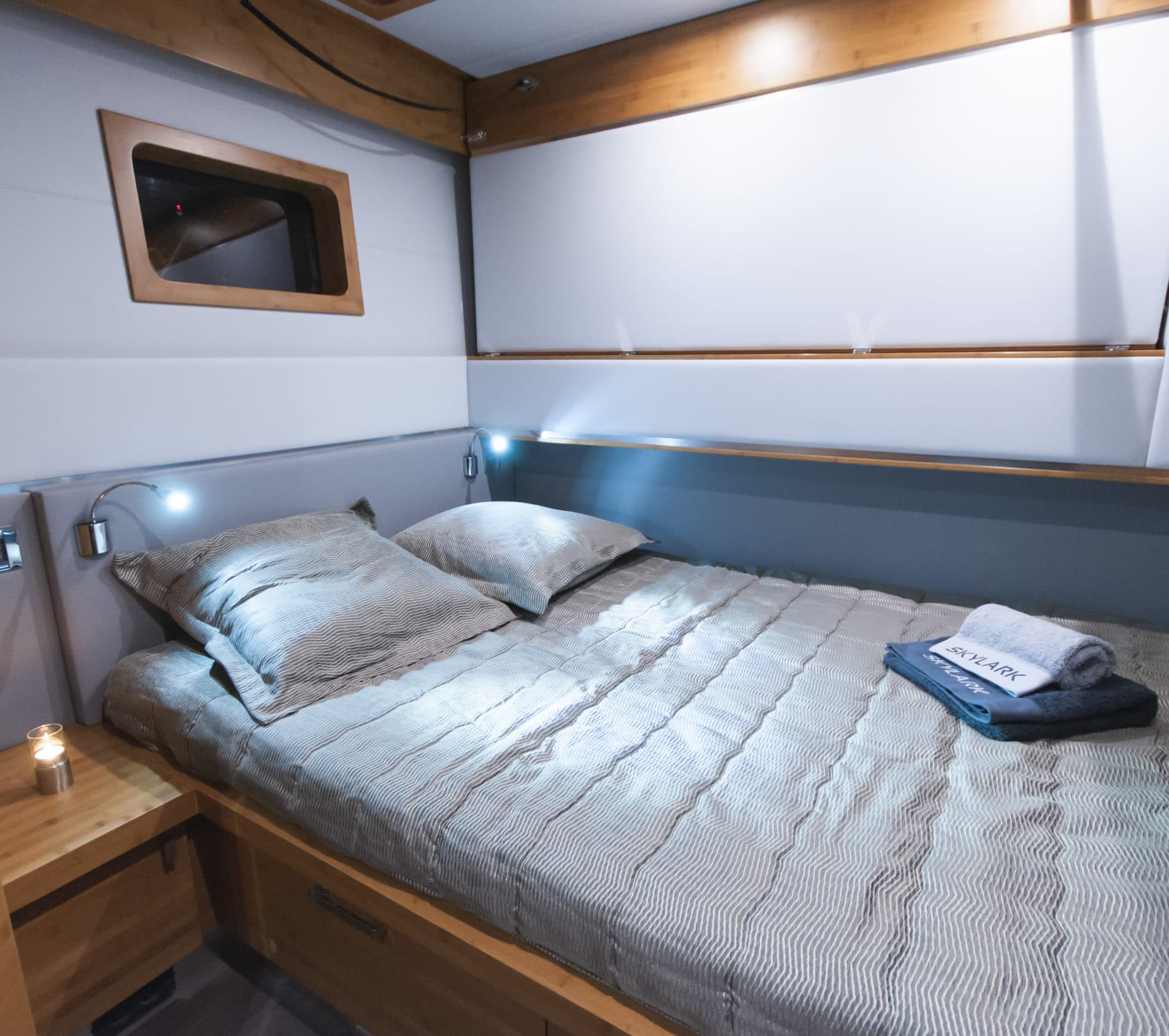 Skylark Yacht Charter - 212 Yachts