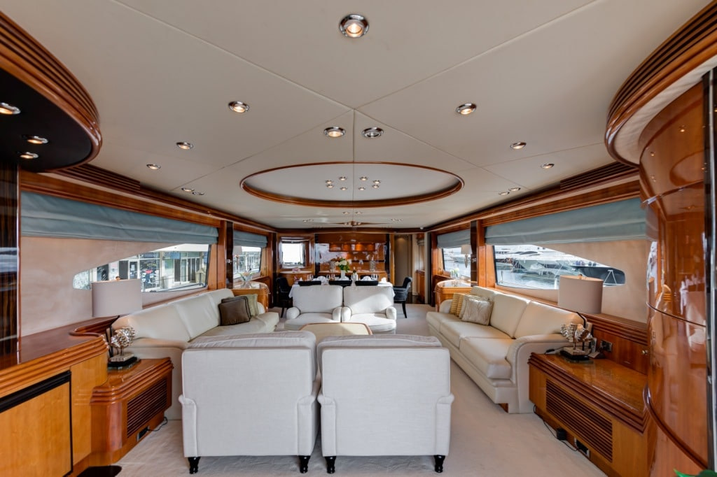 Baby I Yacht Charter - 212 Yachts