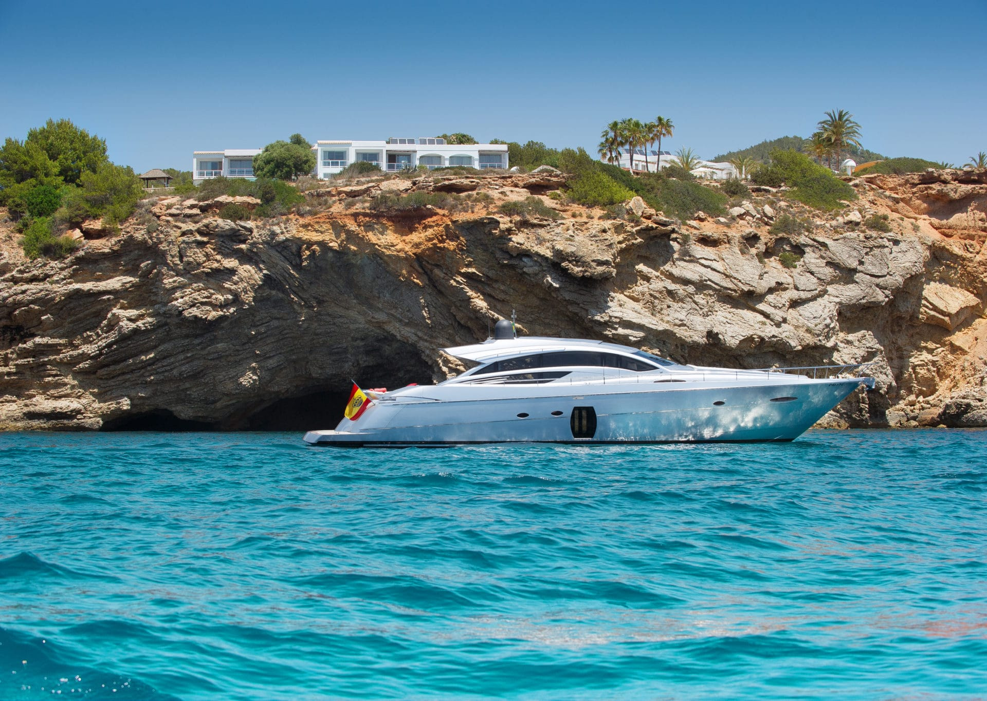 Shalimar Yacht Charter - 212 Yachts